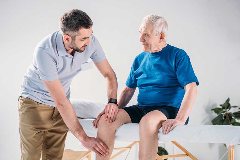 Benefits of Personal Care Assistants for Limited Mobility