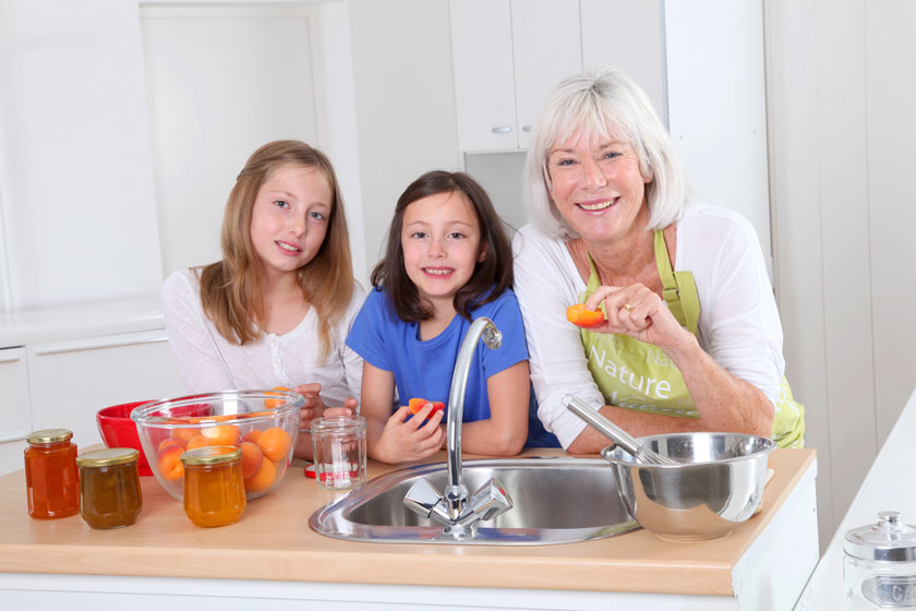 10 Fun Ways to Spend Time with Your Grandkids on Intergenerational Day ...