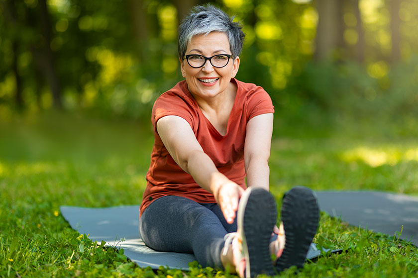 Top 15 Essential Healthy Habits Every Senior Woman Should Adopt ...