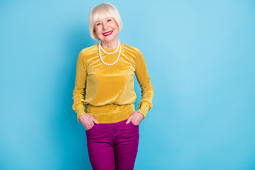 Women In 50’s Fashion Secrets: Clothes That Make You Look Younger ...